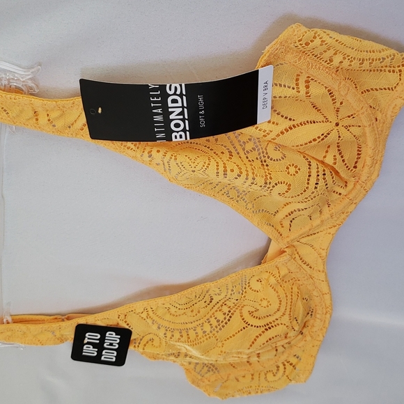 Bonds | Intimates & Sleepwear | Bonds Intimately Soft Light Deep V Bra ...